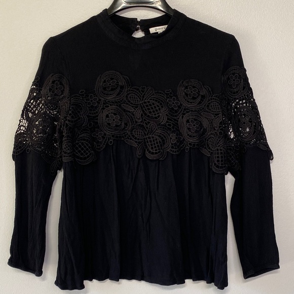 JODIFL | Tops | Jodifl Black Lace Detail Blouse Size S | Poshmark